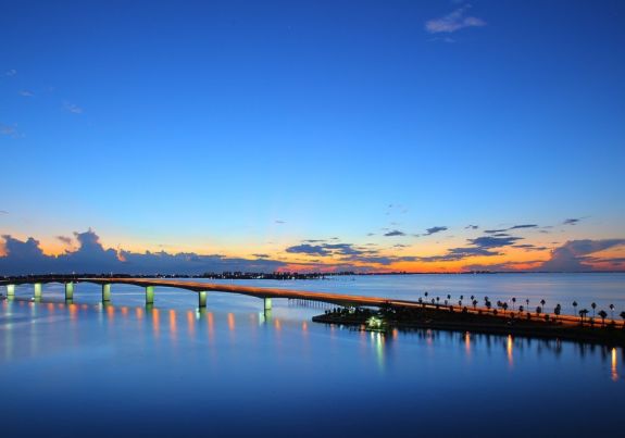 Vacation Rentals Lido Key & Walk to St. Armand's Circle